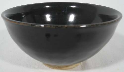 Tenmoku Tea Bowl With Leaf - Japanese Tea Mart Rikyu